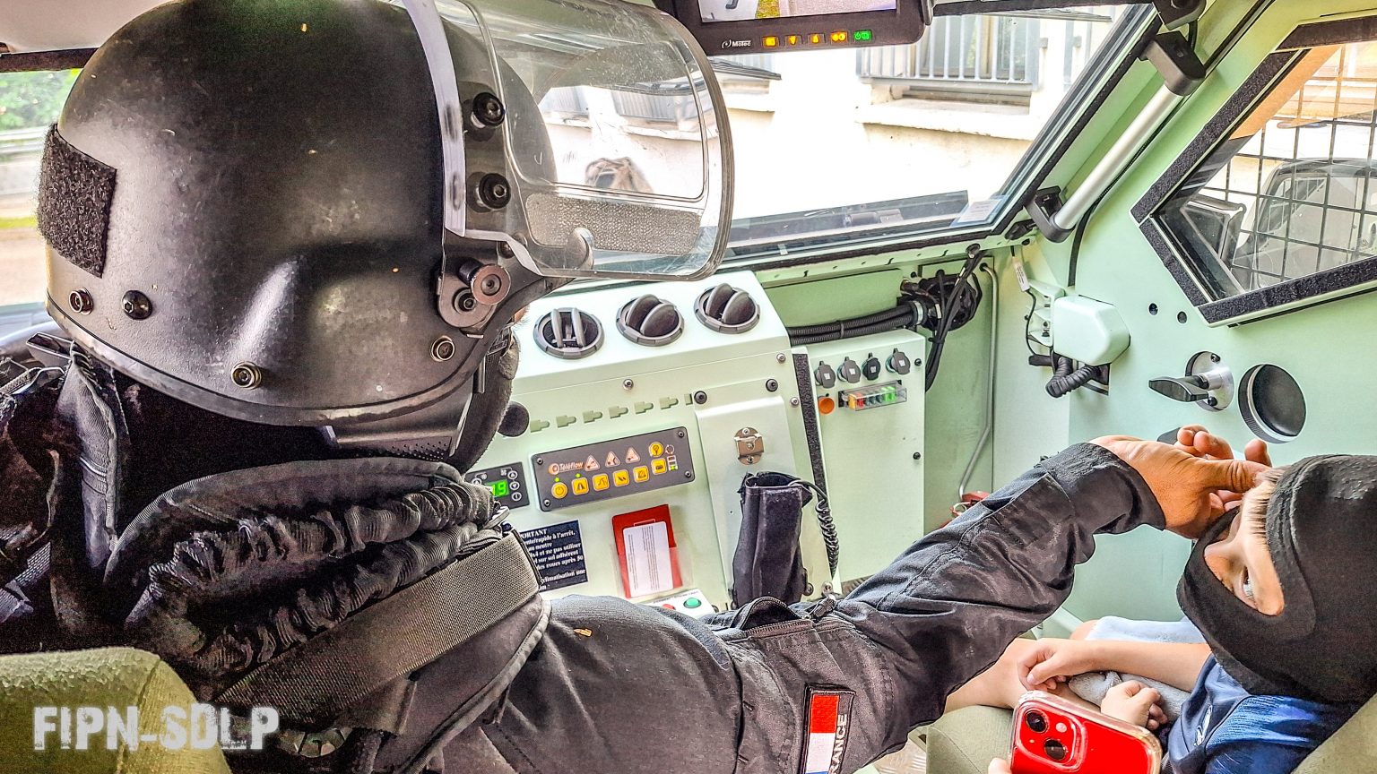 Photos de Logan au RAID de Strasbourg - FIPN-SDLP